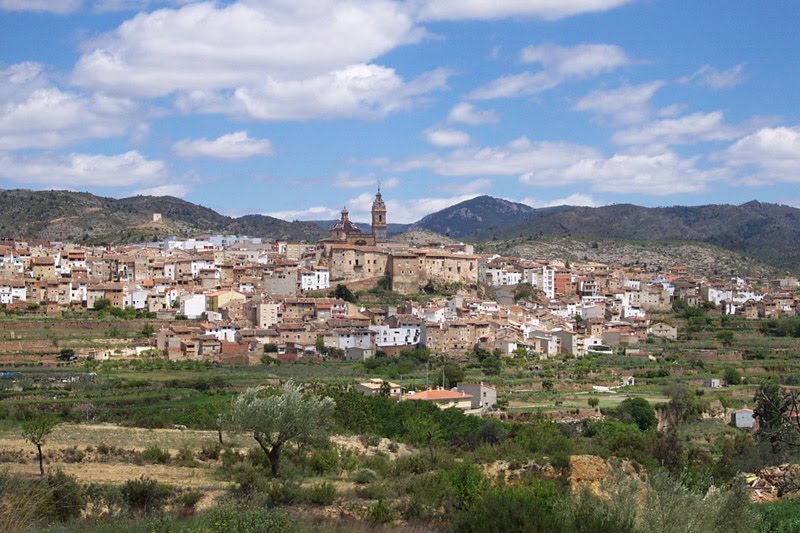 cadalso vive: El pueblo de Chelva en Valencia...