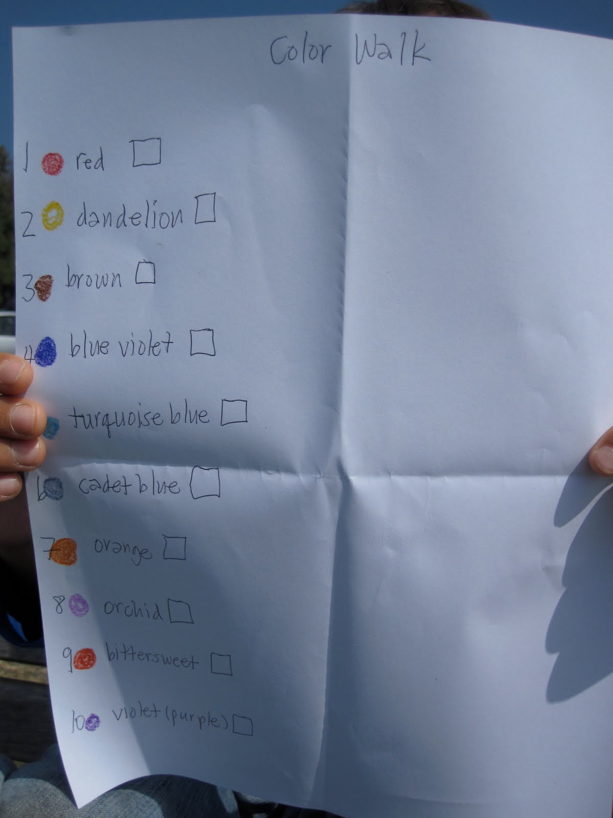 Fun Friday: Take a Color Walk - GoExploreNature.com