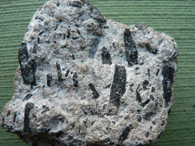 MINERALES: HORNBLENDA (Anfíboles)