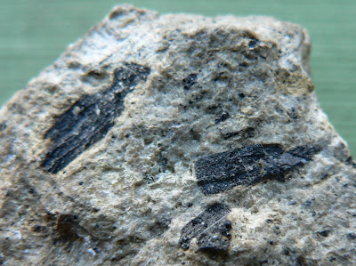 MINERALES: HORNBLENDA (Anfíboles)