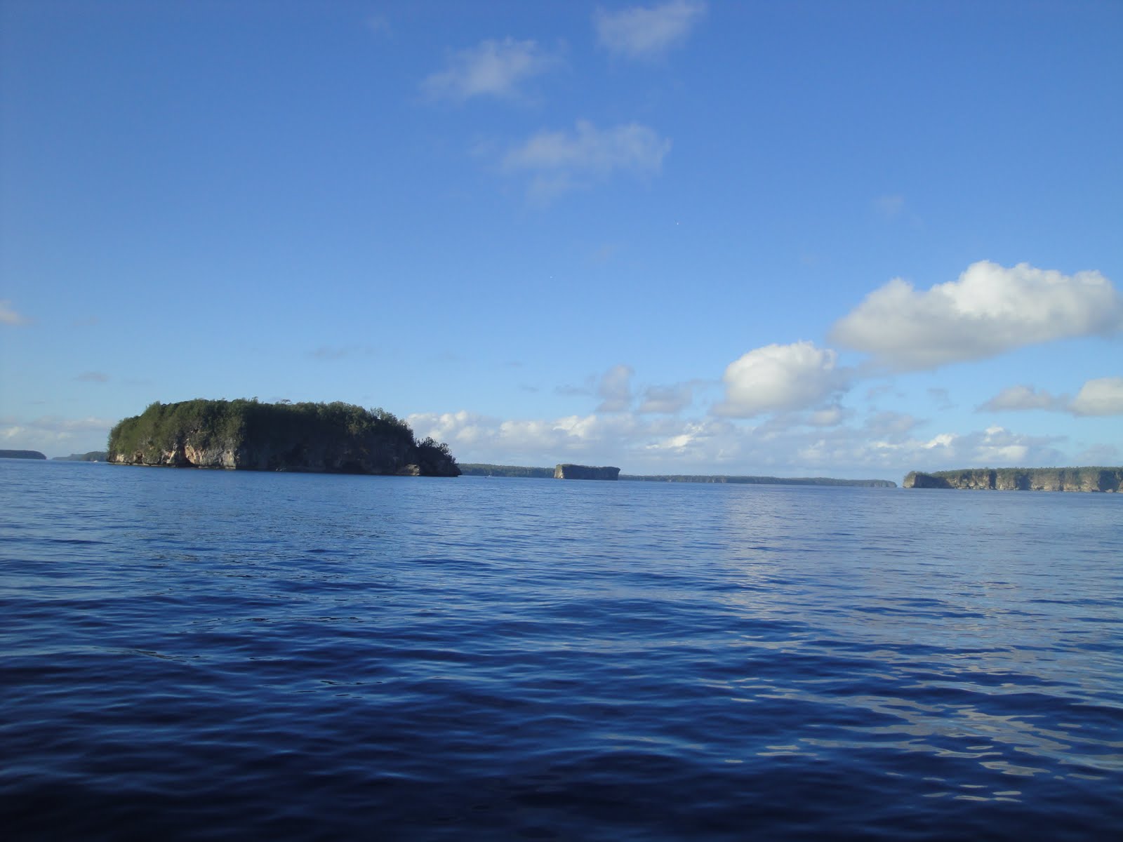 Joule - Island Packet 40, #100: # 28 Vava'u, Tonga