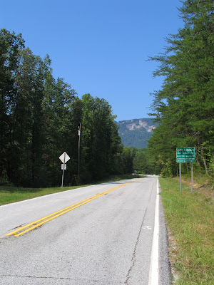Cherokee Foothills Scenic Highway (SC 11)