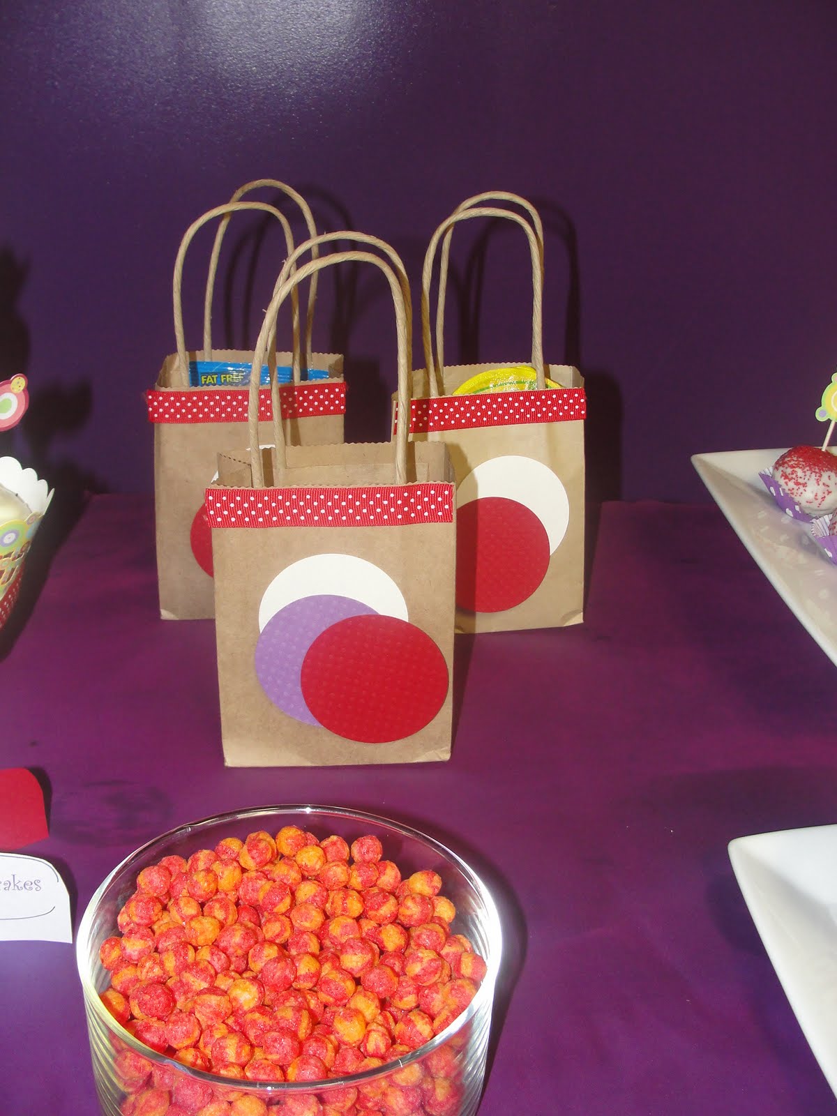 EveryBuddy Dreams...: Styling Our Snack/Dessert Bar @ Bounce U