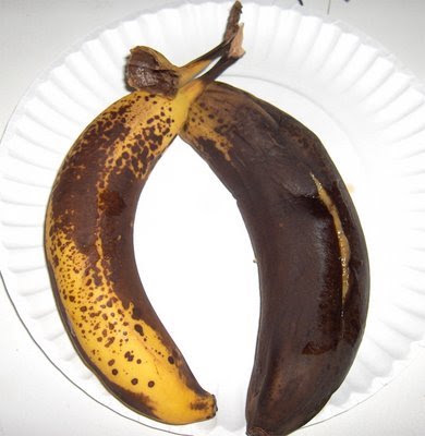 Everyday Alternative: Waste Not Your Stinky, Brown Bananas