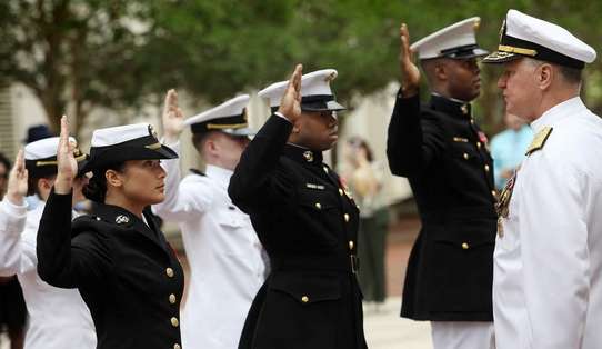 Roughead Tells FAMU ensigns leadership is important