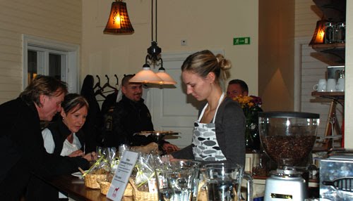 Hunduddens blogg: Uppskattat föredrag med Adam Hubinette från Tullverket