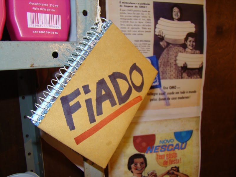 Mercearia Campista: Detalhes do cenário: o caderno do fiado