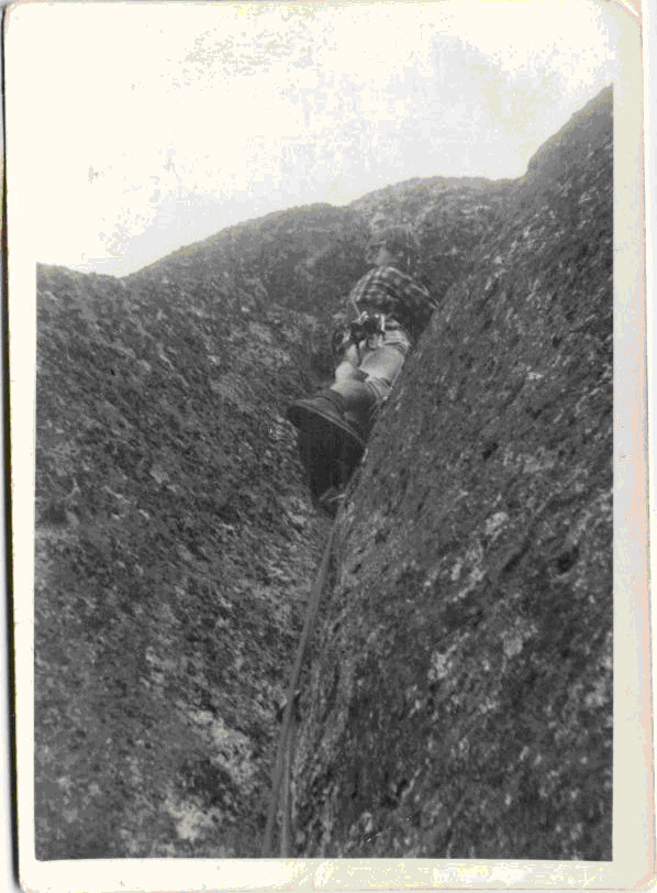 A5L: Rodolfo - Santiago a la Norte de Dos Torres (Pedriza) 1973