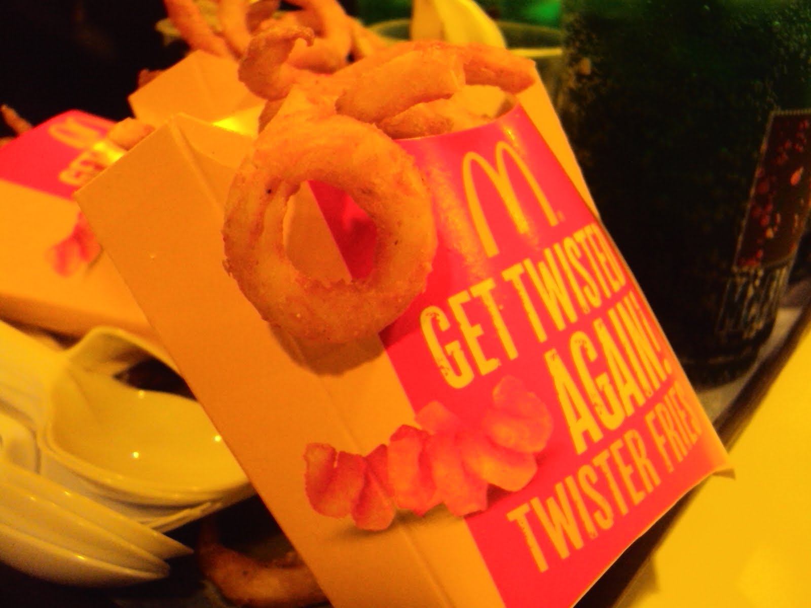 BoMarPanQuiVit.: McDonalds' Green Frizz and Twister Fries