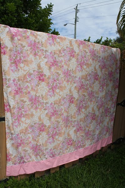 Vintage Bed Sheets from 1960's are fab! | anniescupboards