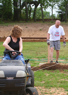 Smiles For Many Miles: How To Make and Use a Redneck Bulldozer