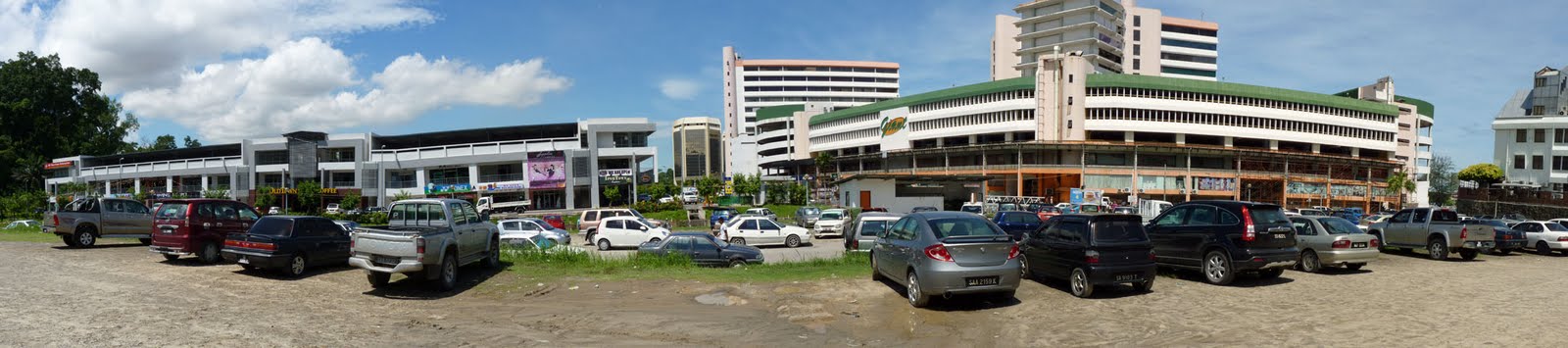 Borneo Reflections: Madness in Kota Kinabalu