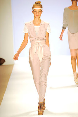 STILISSIMO: CHIC OBSESSION- HOW TO BE CHIC GIRL IN FEW SIMPLE STEPS