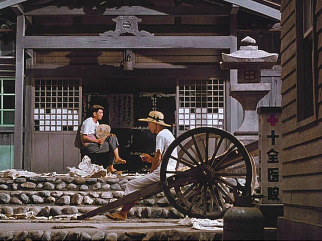 Studio and Garden: The Eloquence of the Inanimate: "Floating Weeds" by Ozu