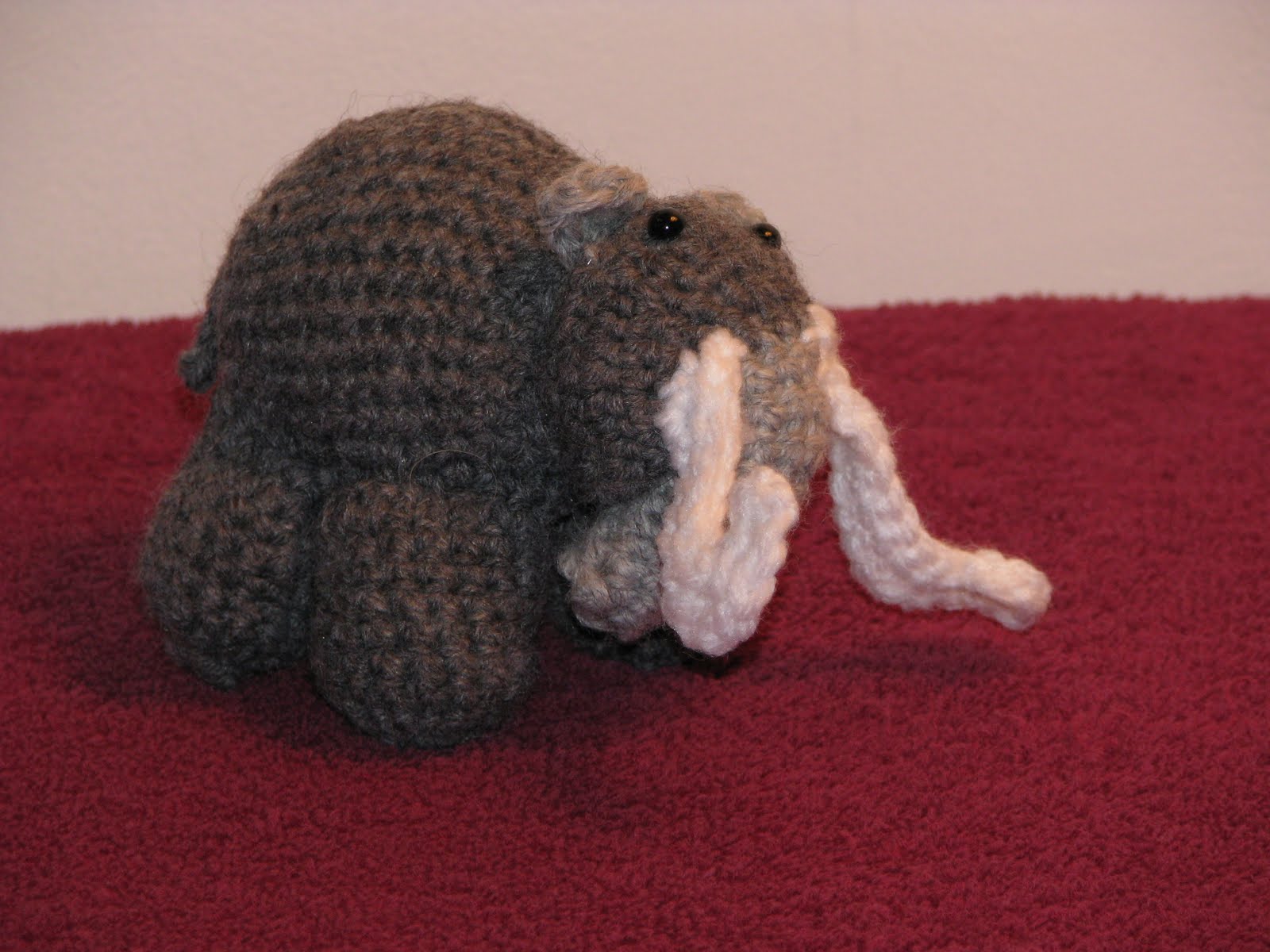 Craft Attic Resources: Wooly Mammoth Amigurumi