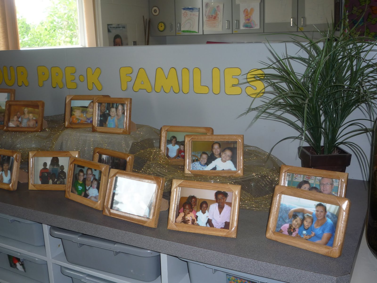 Early Learners & Technology: Integrating Family Around The Classroom