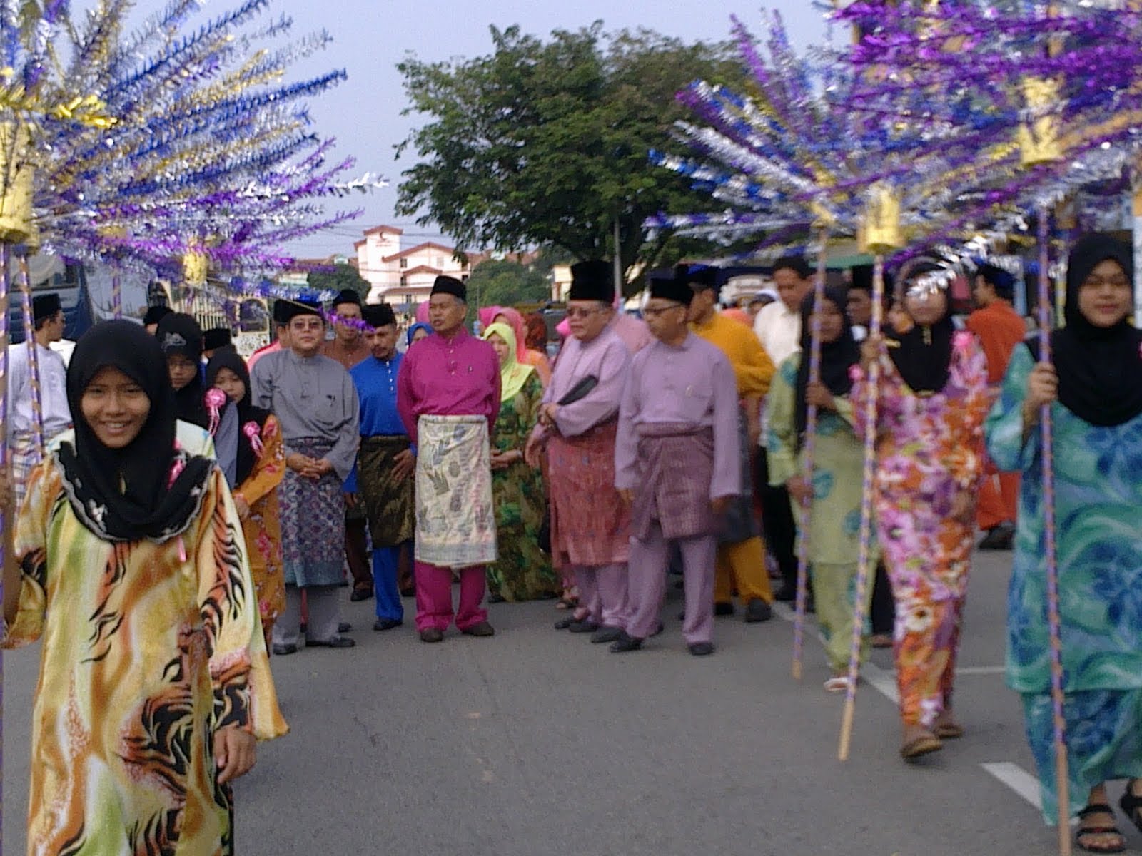 KEMAMAN HARI INI: MAJLIS BERKHATAN BERAMAI-RAMAI