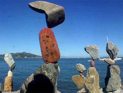 Mighty Lists: 9 amazing examples of rock balancing