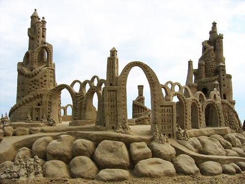 Mighty Lists: 25 beautiful sand sculptures