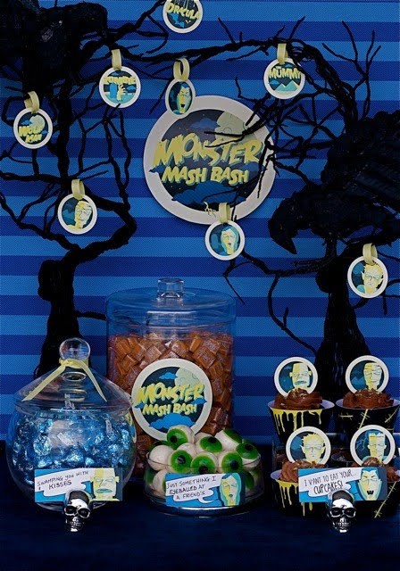 Kara's Party Ideas Real Parties: Monster Mash Bash Halloween Party ...