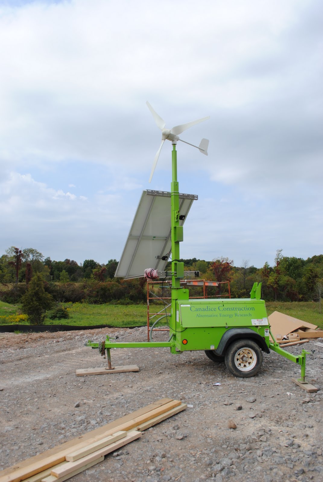 @home Builders: Factors Walk using solar powered generators on the site ...