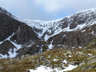 Andy Mountains: Broad Gully, Cwm Ffynnon Lloer, Pen Yr Ole Wen