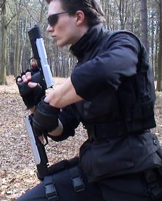 Hobstad Channel extended: Debuts: Gun kata. Equilibrium-like in the woods