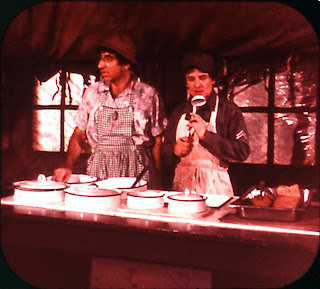 View-Master 3-D Spectacular now in 2-D!: M*A*S*H "Major Topper" - 1978