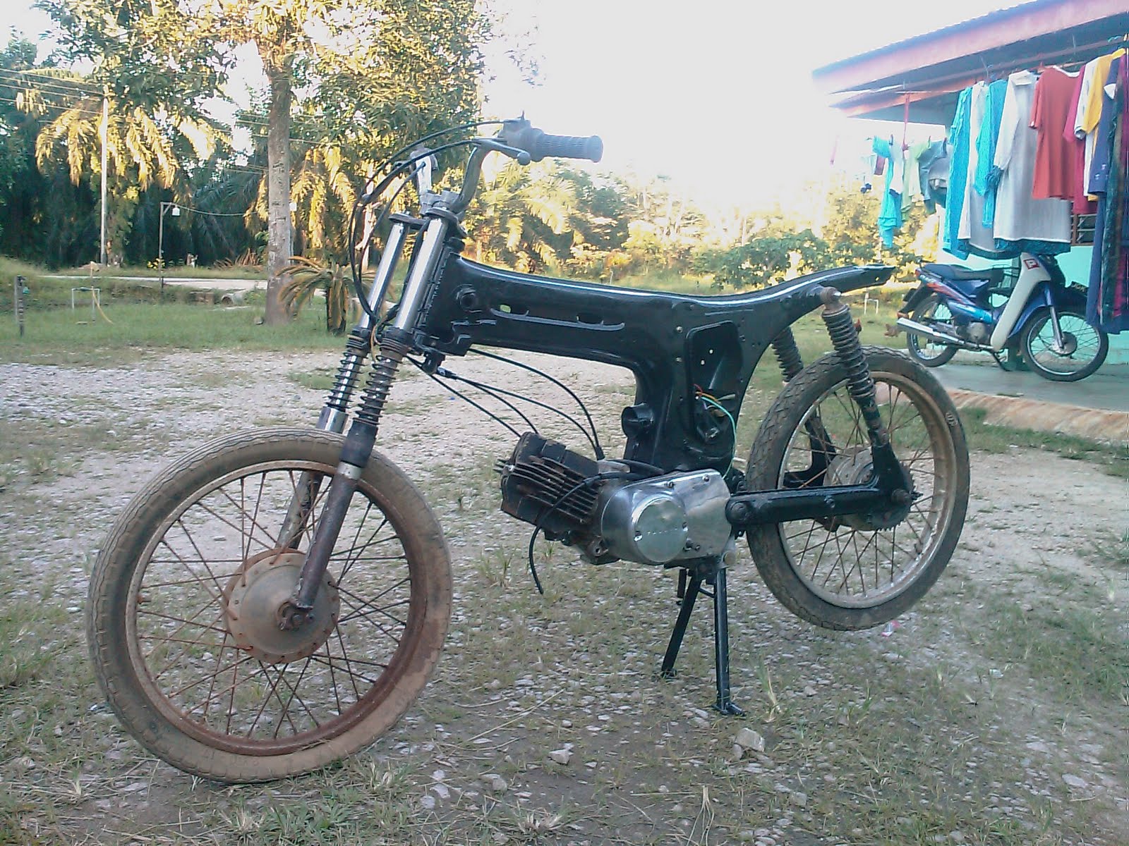 Classic Honda Club * Puncak Alam *: Yamaha YL2