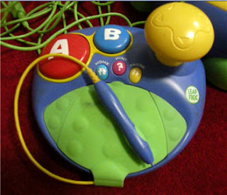 Macam-Macam-Ada: LeapFrog Leapster TV Learning System with Dora games ...