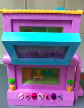 Macam-Macam-Ada: Pixel Chix