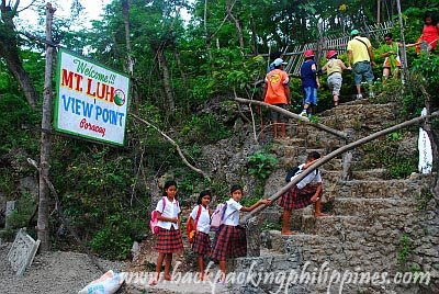 Backpacking Philippines: Trek to Mount Luho View Point , Boracay Island