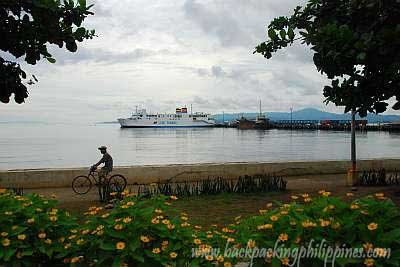 Backpacking Philippines: Leyte: Veterans Park and the Battle of Ormoc Bay