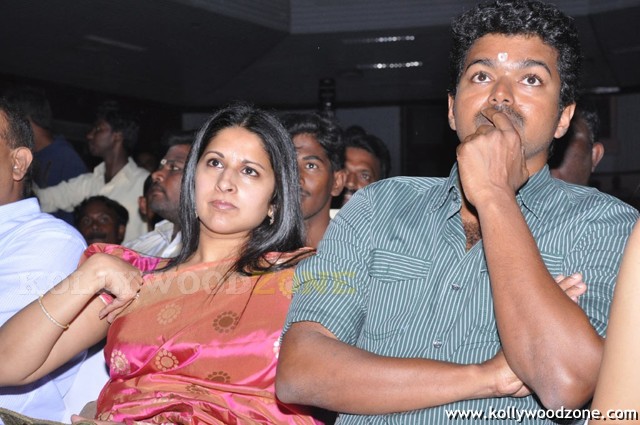 Velayudham: Velayudham Movie Launch Posters | Pictures | Gallery | Stills