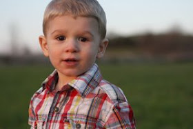 Julia Strong's Instagram, Twitter & Facebook on IDCrawl