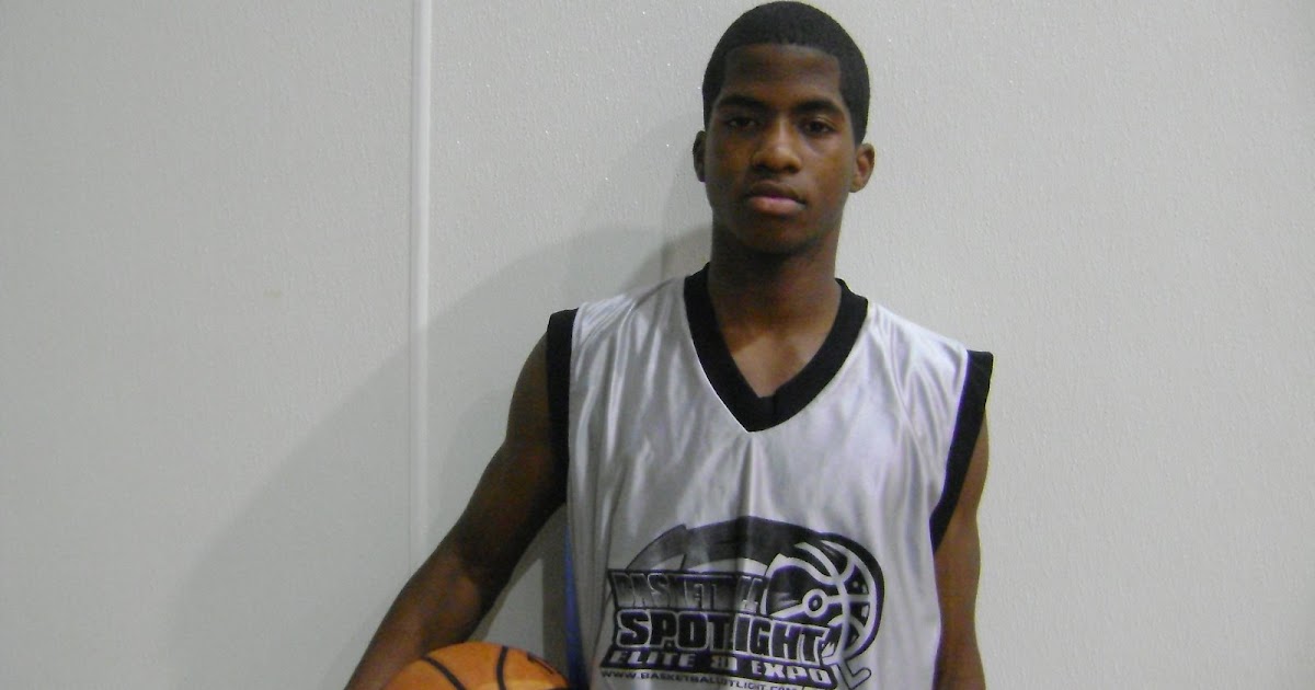 BASKETBALL SPOTLIGHT NEWS: Elite 80 Expo Profile: Shaquille Davis