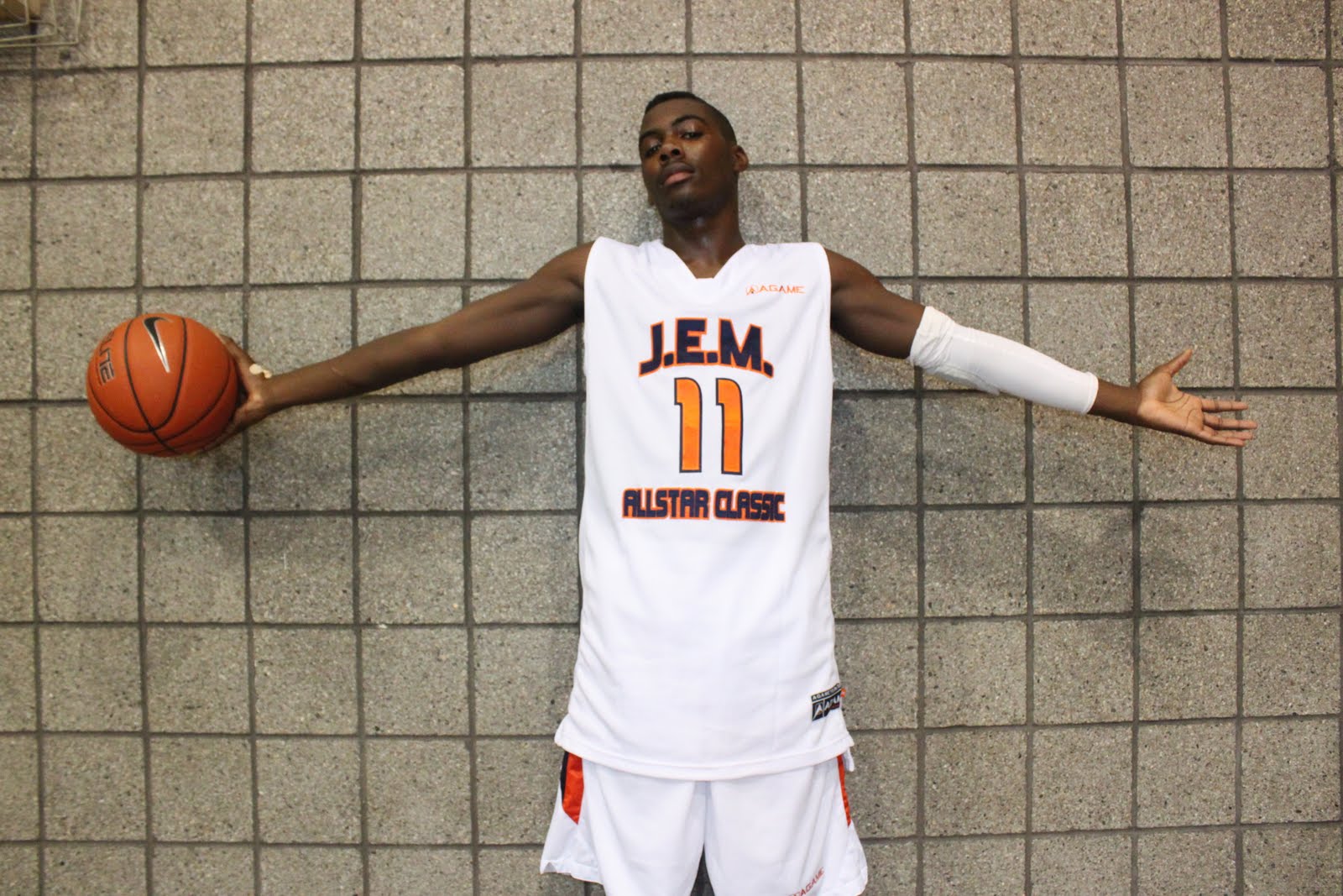 BASKETBALL SPOTLIGHT NEWS: August 2010