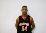 BASKETBALL SPOTLIGHT NEWS: In The Spotlight: Devonte Green (Gauchos)