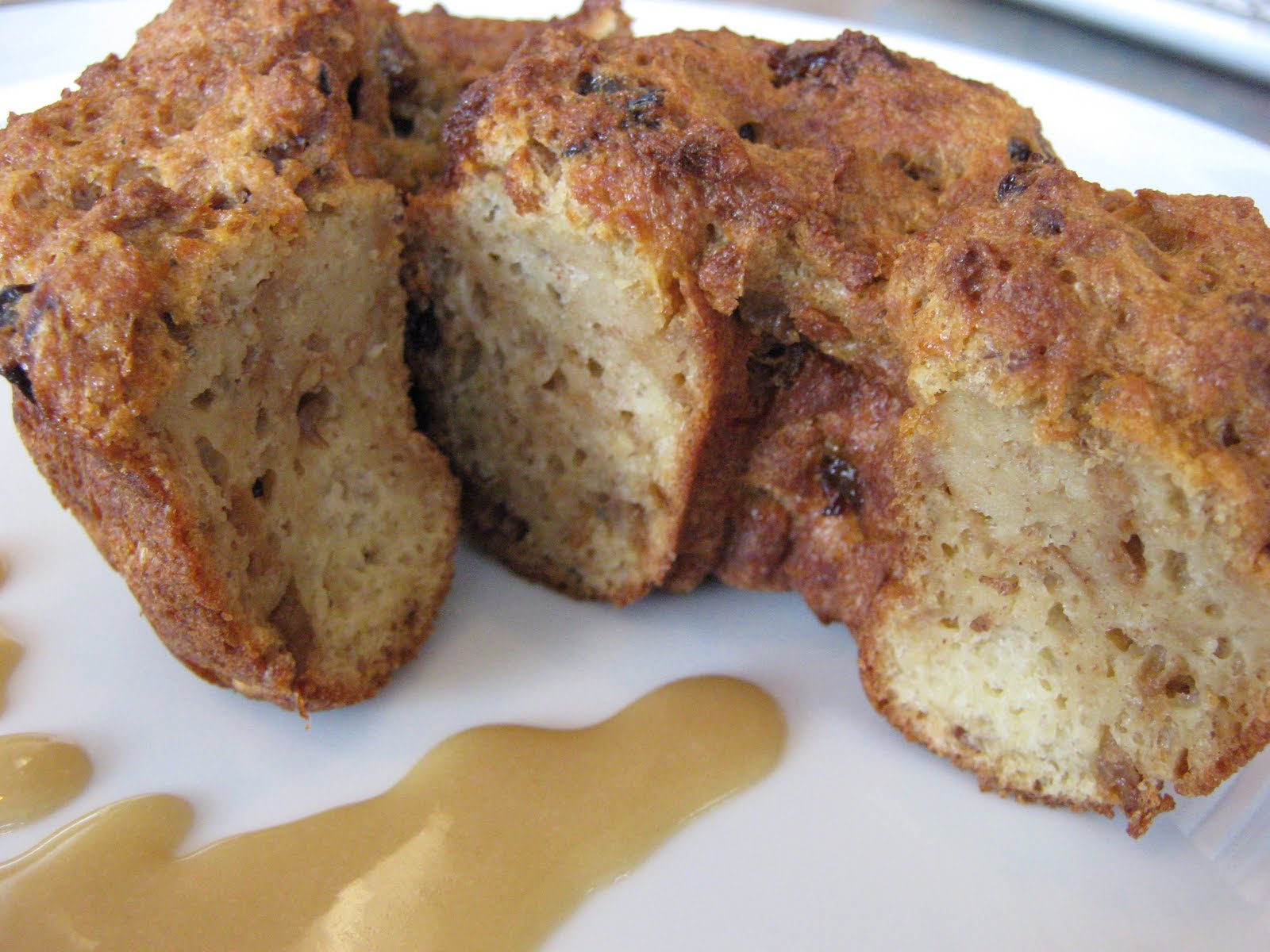 Les douceurs de genny: POUDING AU PAIN AUX RAISINS