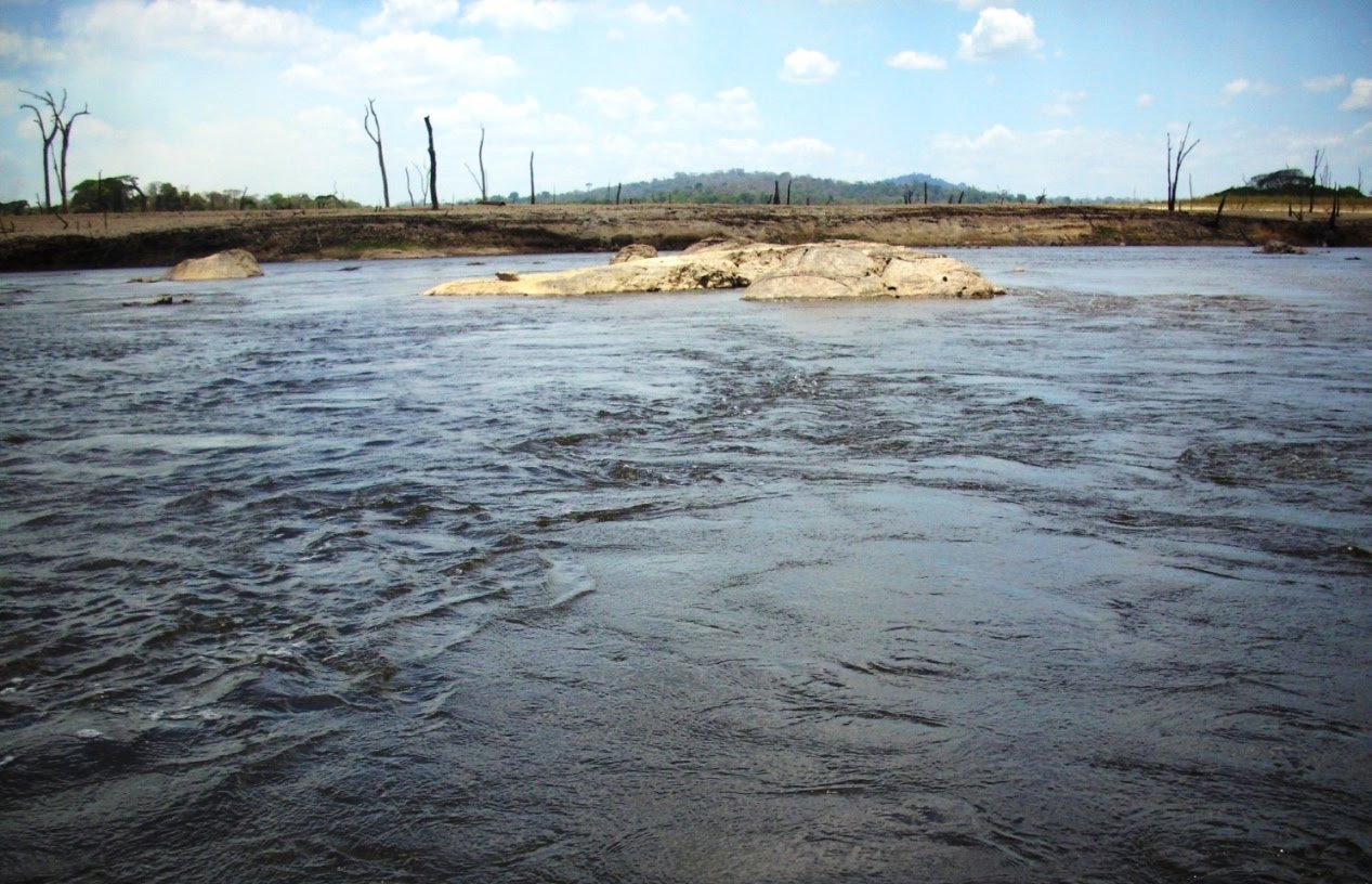 Guayana: Eje Sur Upata Santa Elena de Uairén: El Río Paragua Un Río ...