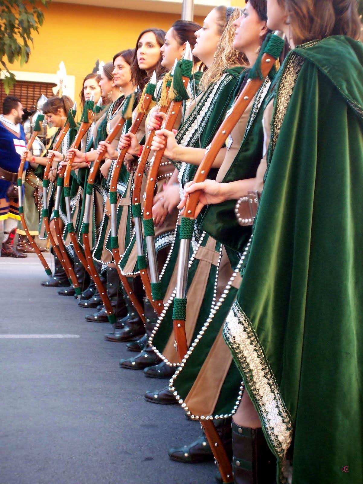 ALICANTE SIEMPRE: BANDO CRISTIANO. COMPARSA TEMPLARIOS - TEMPLARIS ...