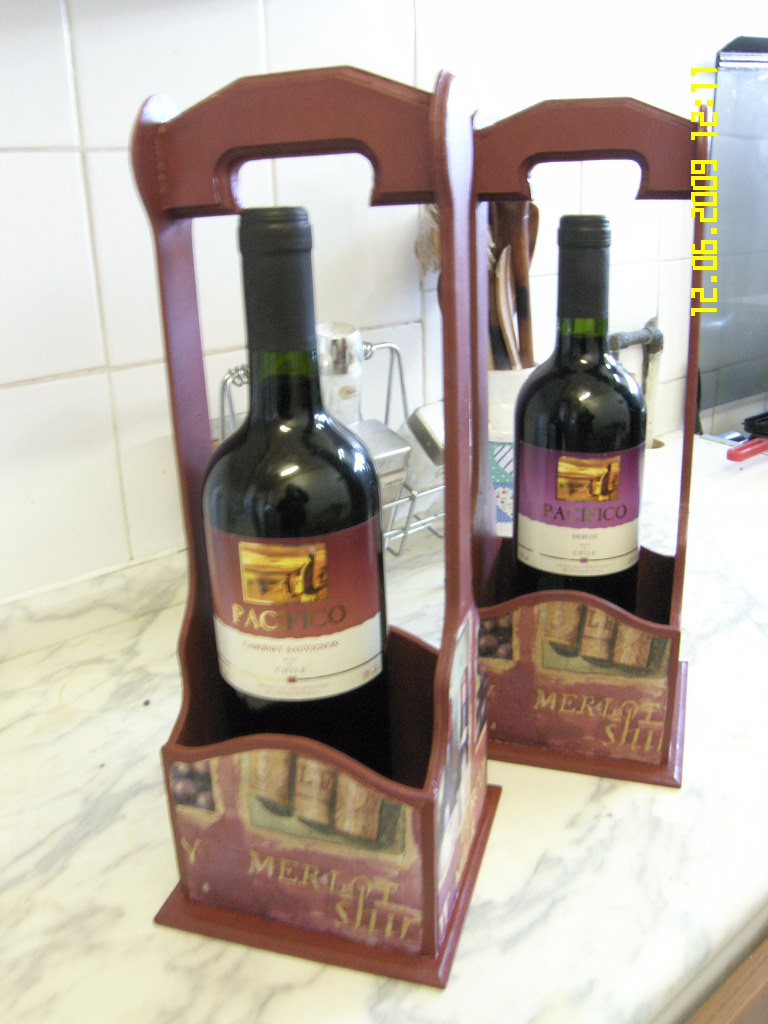 Artesanías en venta: Porta botellas $5.500 c/u (sin botella)