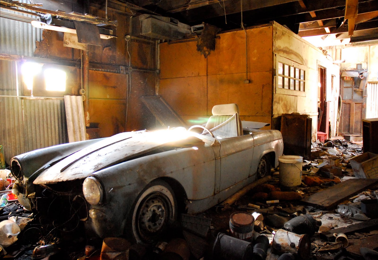 MATT TUTEUR PHOTOGRAPHY CHICAGO'S ABANDONED REMNANTS: 95TH ST AUTO ...