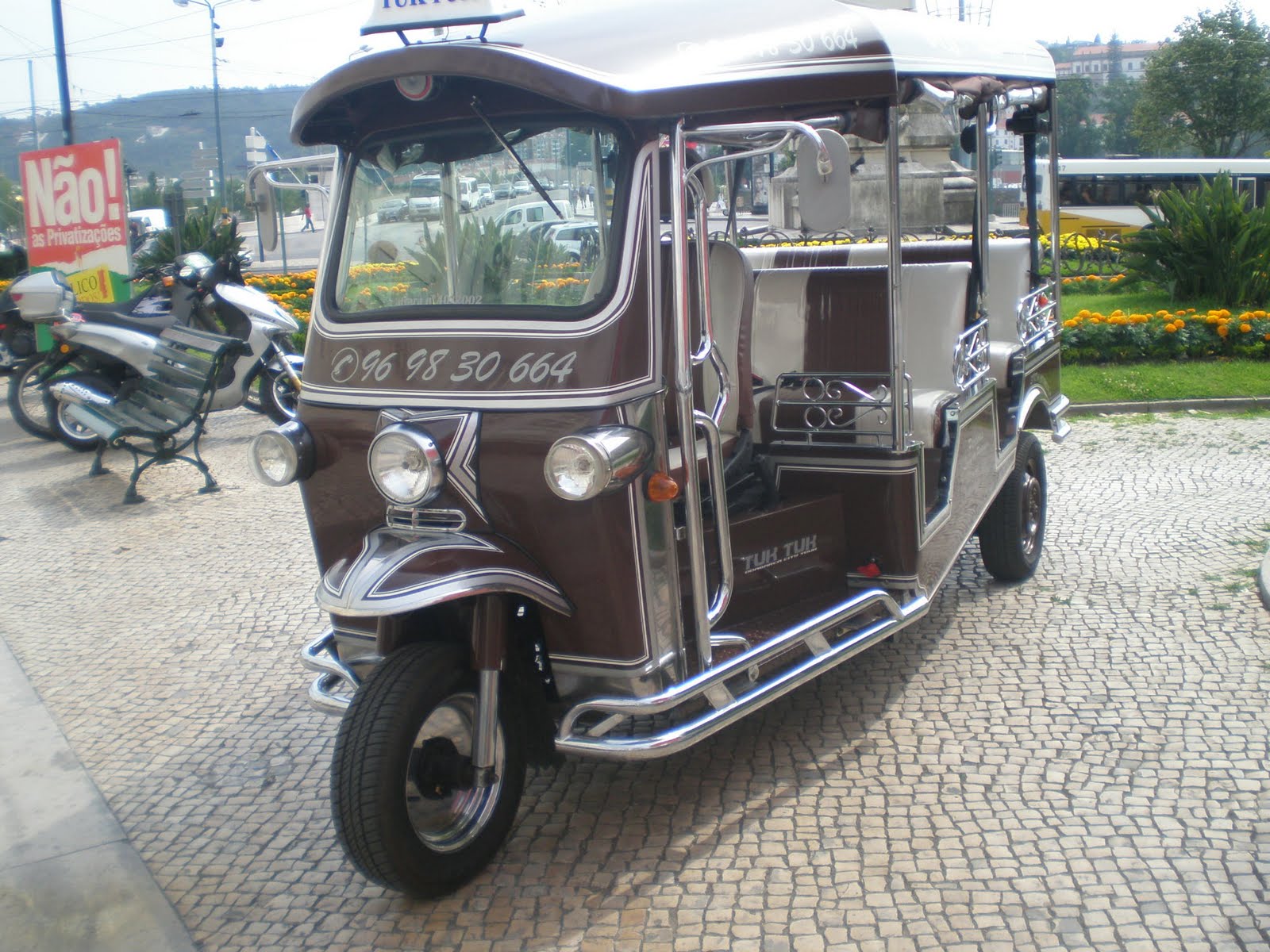 Cabrito de Sicó: TUK-TUKT NO TURISMO DE COIMBRA!