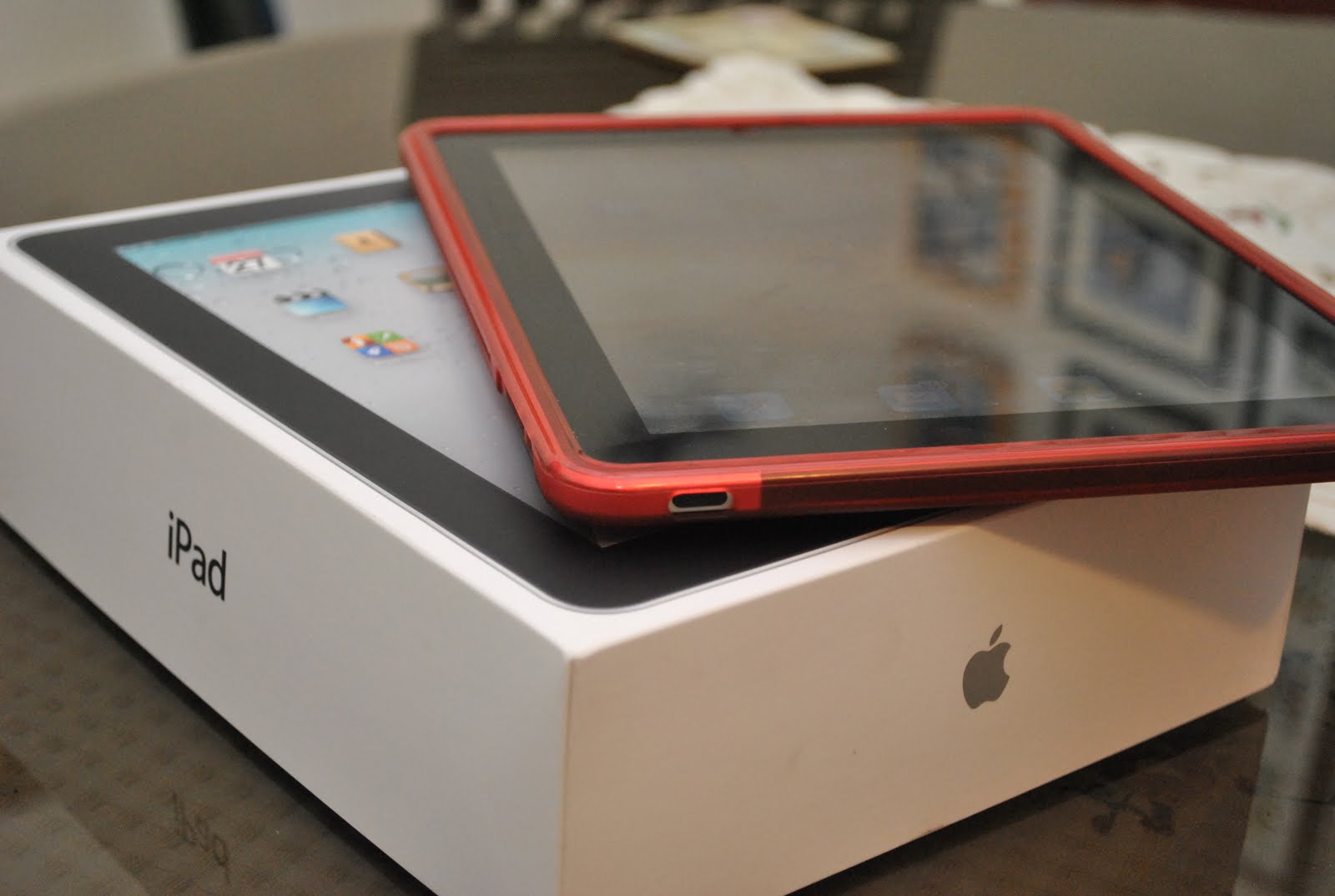 mulan after work: The Red Big Apple IPAD