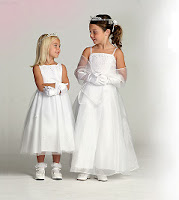 How to Buy a Communion Dress: How to buy a first communion dress