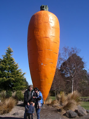 nickballesteros.com: World's biggest carrot?