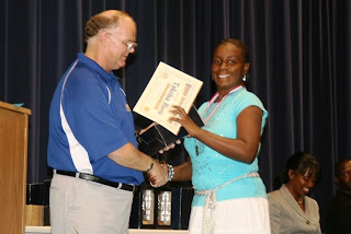 Warren County Screaming Devils: Warren County Honors Athletic Excellence