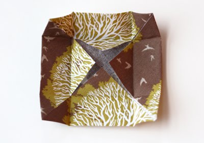 Fabric origami box tutorial | How About Orange