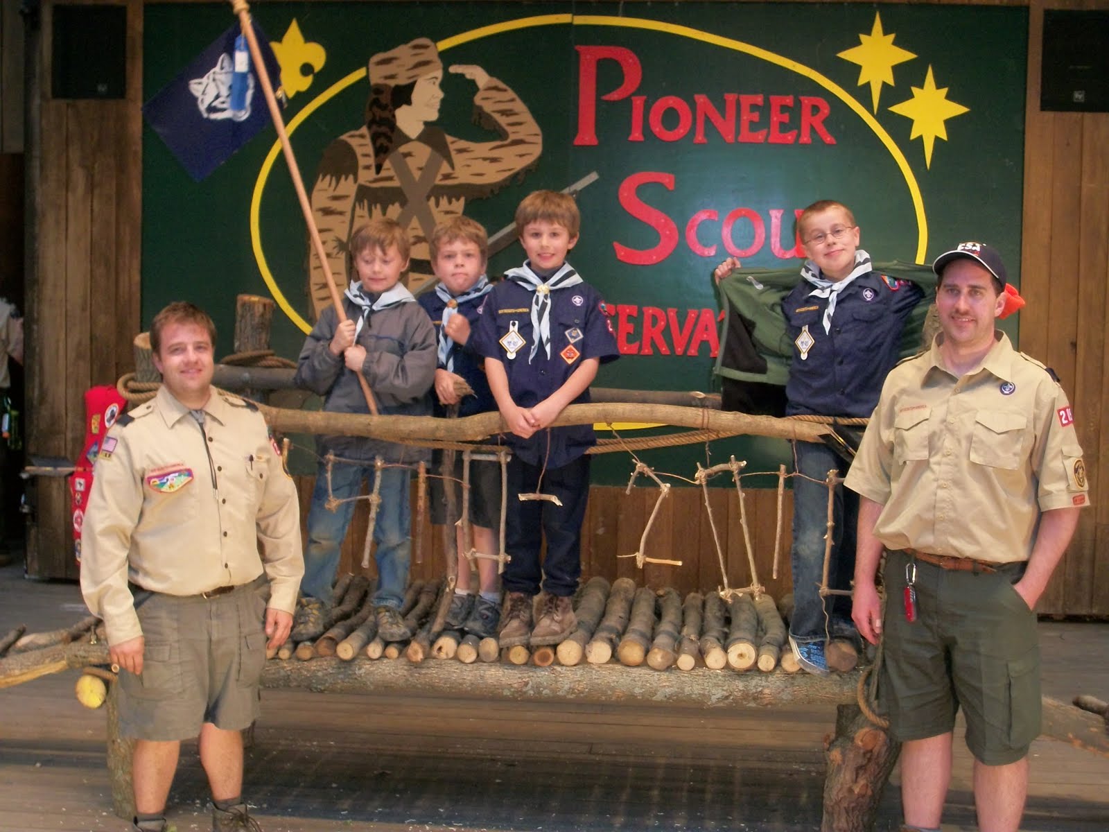 Den 4 Bears: Crossover at Pioneer